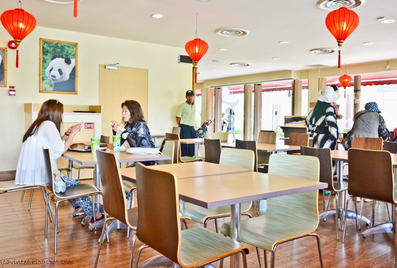 Entree Kibbles: Mama Panda Kitchen (熊猫妈妈小吃) - The Expensive Panda ...